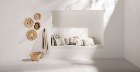 Trucos para usar los colores crudos en la decoración de la casa