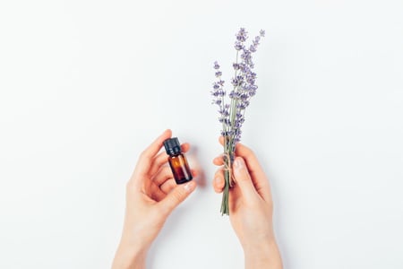 Aromaterapia con lavanda: 5 beneficios que te sorprenderán